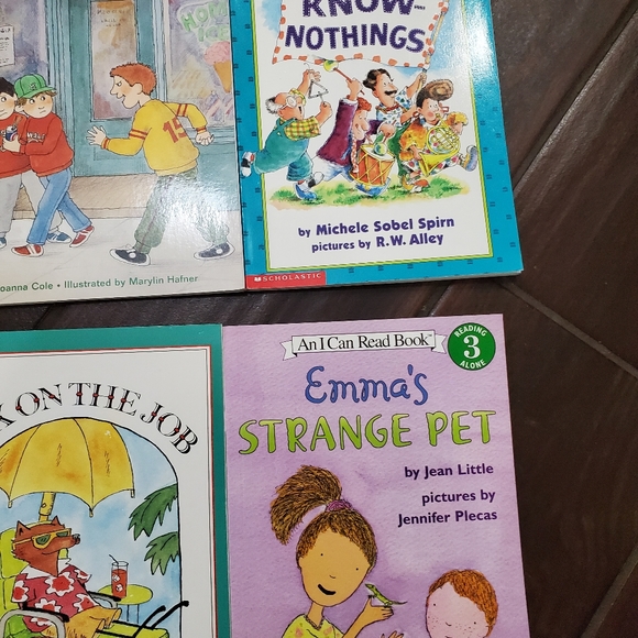 Scholastic | Other | Level 3 6 Books Elementary Level Scholastic Step ...